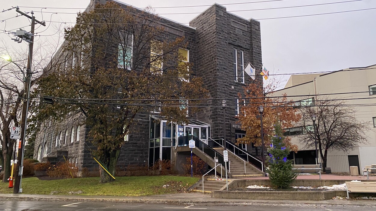 Un contrat pour la réalisation d’une fresque au centre-ville d’Alma ...