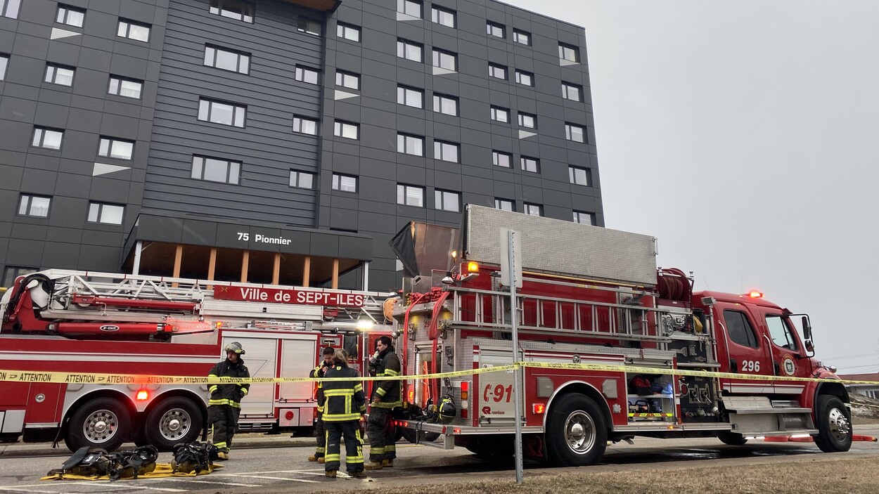 Un début d’incendie a forcé l'évacuation d'une résidence pour aînés de ...