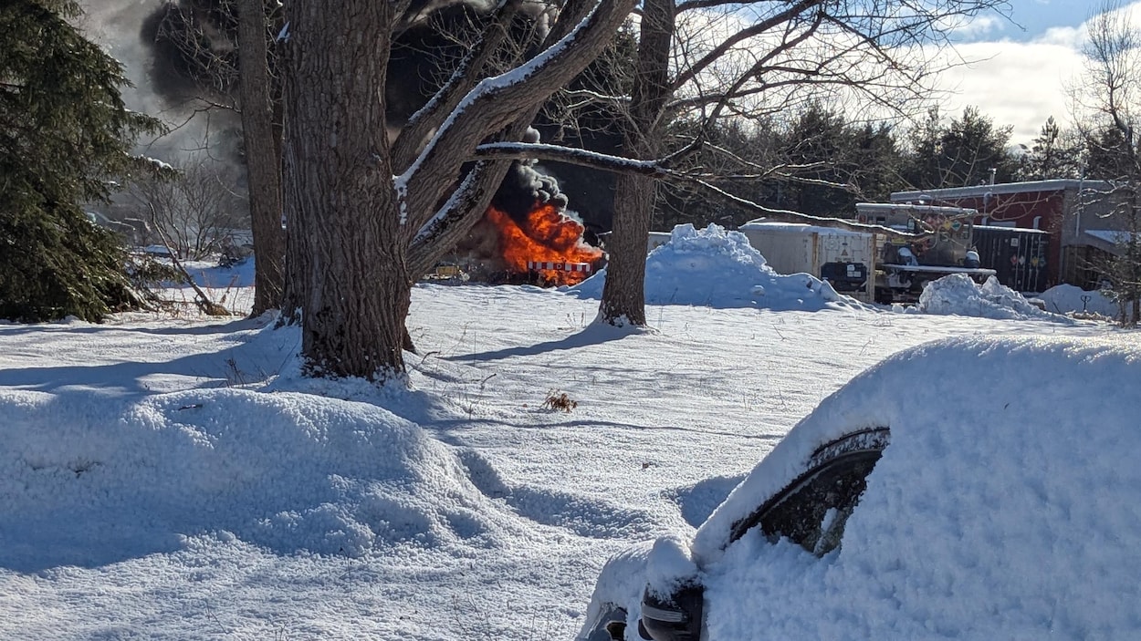 Un travailleur a perdu la vie dans l’explosion chez MVC Océan | Radio ...