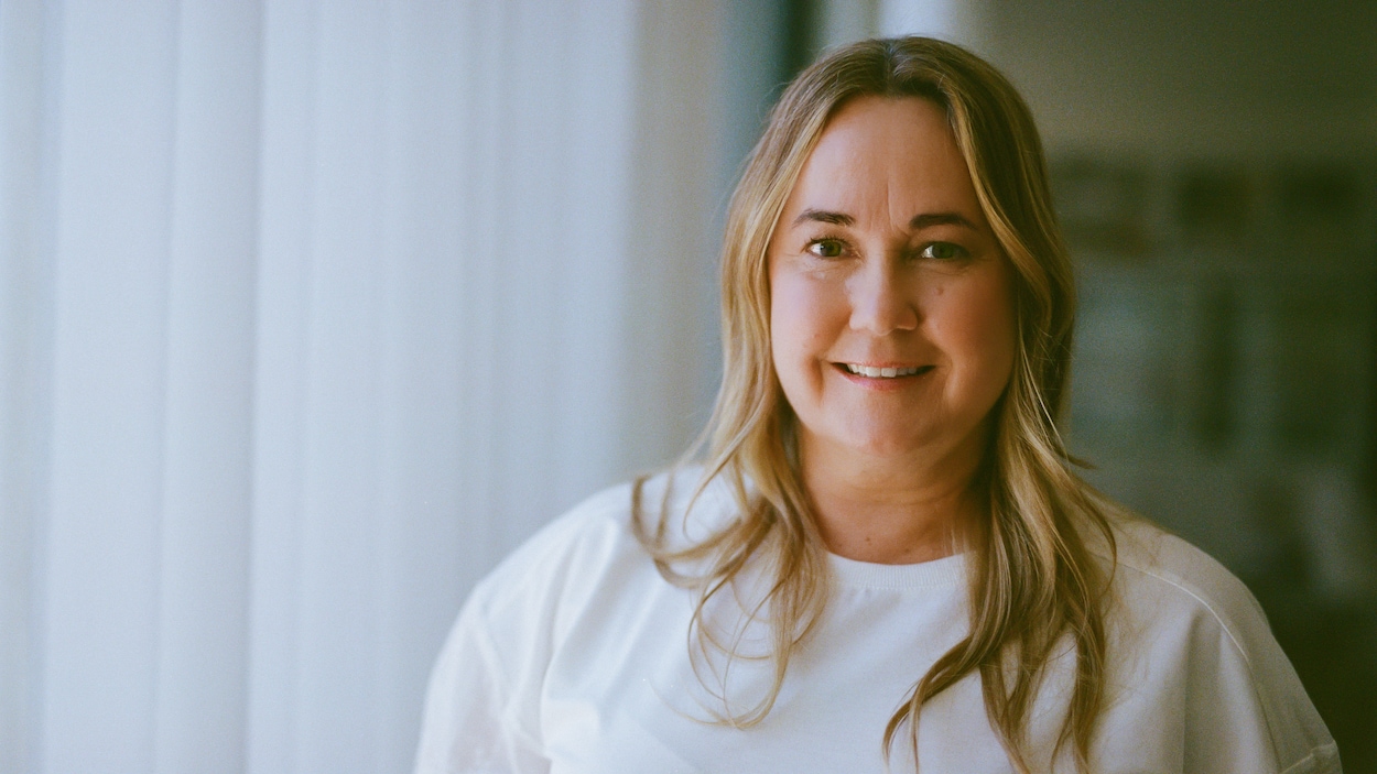 Breast Implant Dangers: Isabelle Gaston's Investigation on Radio-Canada