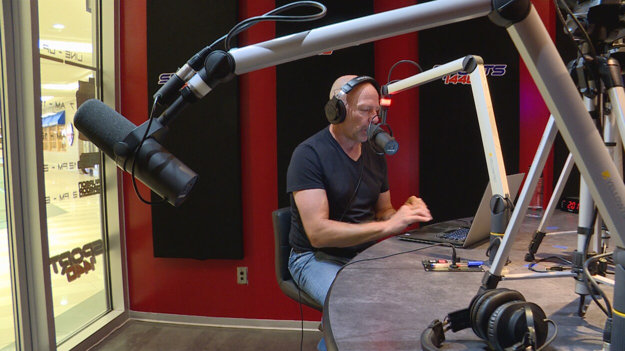 Une nouvelle radio spécialisée dans les sports voit le jour à Edmonton ...