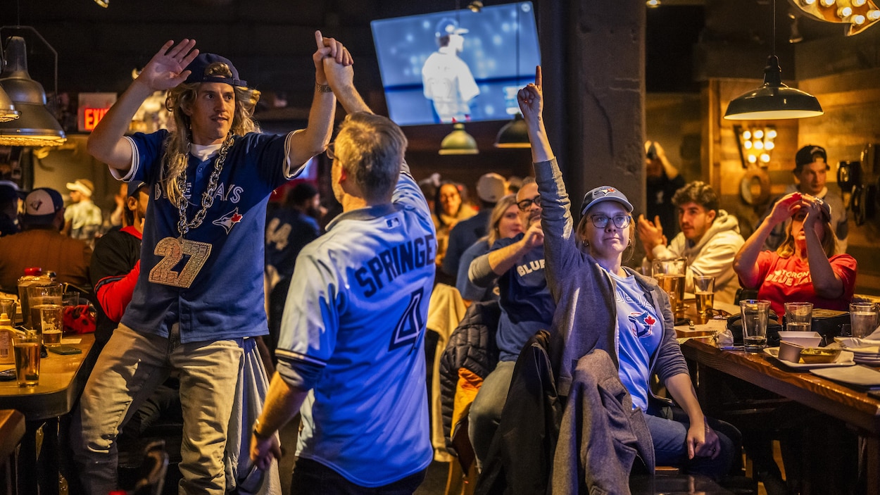 Un coup de circuit pour les restaurants de Toronto grâce aux Blue Jays ...