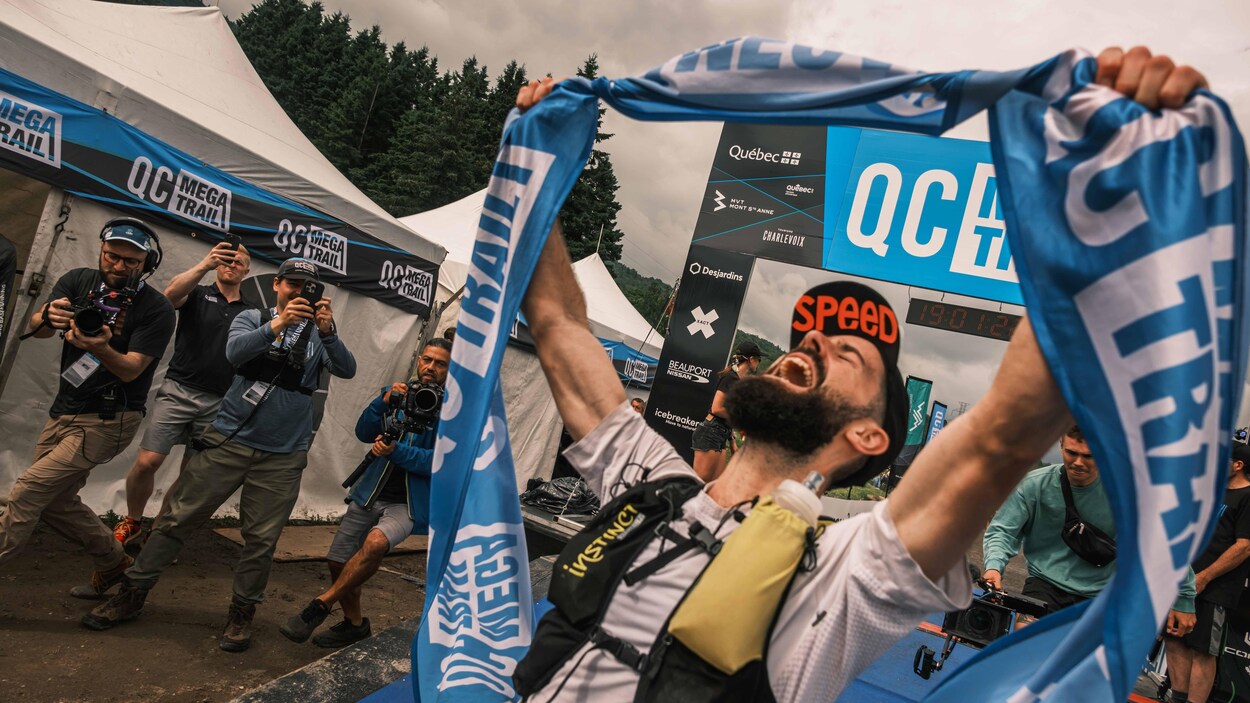 Cauchon et Champagne battent un record au Mont-Sainte-Anne | Radio-Canada