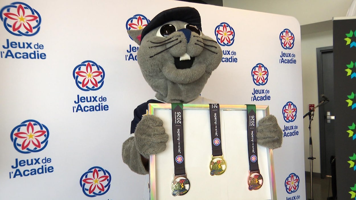 La Course au flambeau des Jeux de l’Acadie entame sa tournée | Radio-Canada