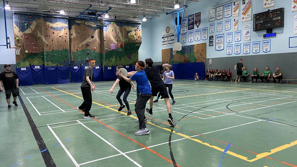 Plus de 150 jeunes se dépassent aux Jeux des cadets à Rouyn-Noranda ...