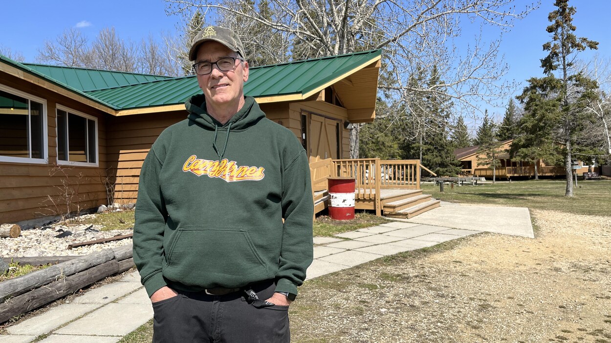 À Gimli, des Ukrainiens répondent aux besoins de main-d’œuvre | Radio ...