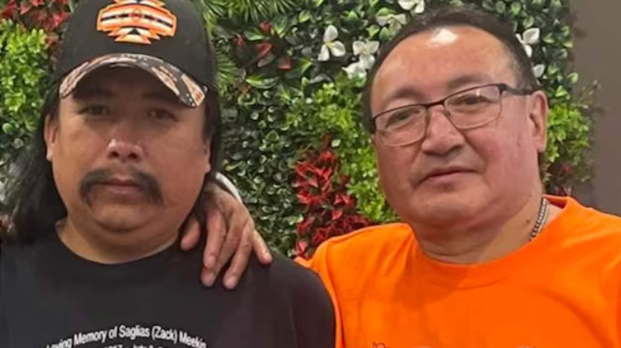 La famille d’un homme tué par la police à Deer Lake First Nation veut ...