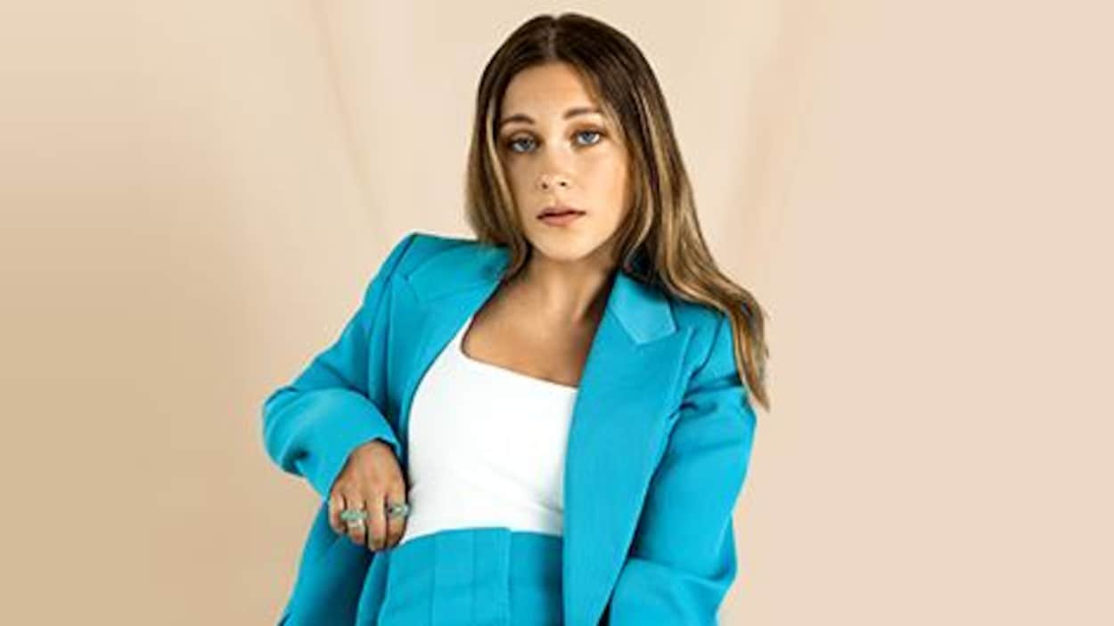 Josiane Comeau en studio pour la préparation de son premier minialbum ...