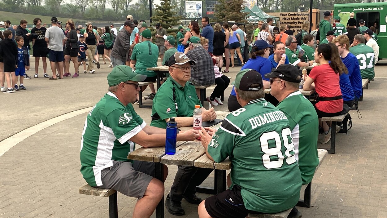 Un match en vert et blanc pour célébrer la journée annuelle des ...