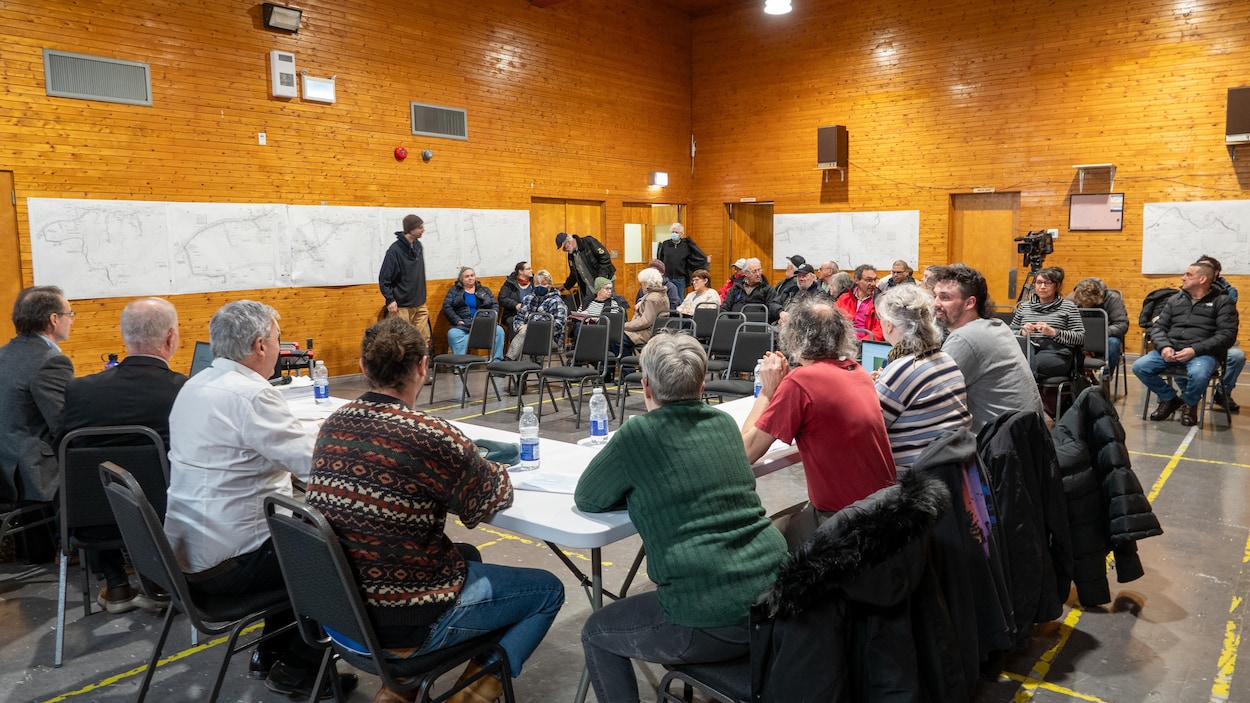 L’eau coulera à La Martre, mais la facture sera salée | Radio-Canada