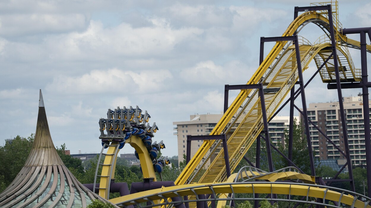 La Ronde pourra rouvrir ses portes cet après-midi | Radio-Canada
