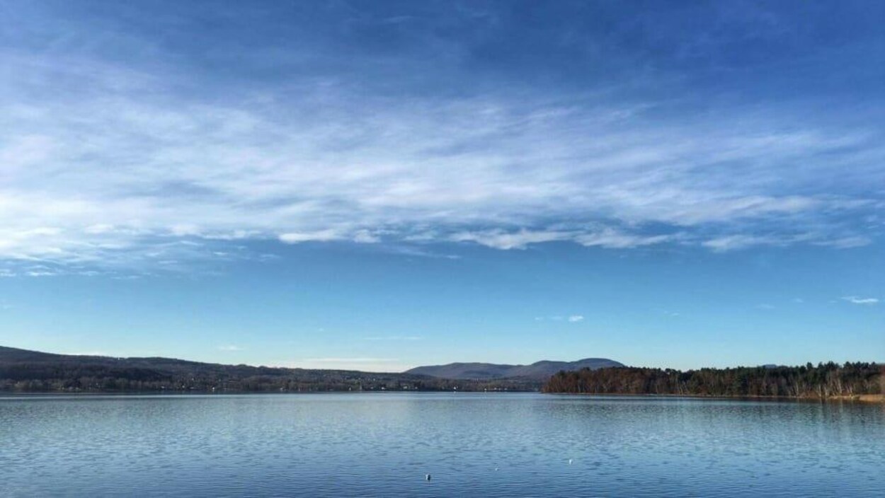Lac Memphrémagog : l'agrandissement d'un dépotoir au Vermont inquiète ...