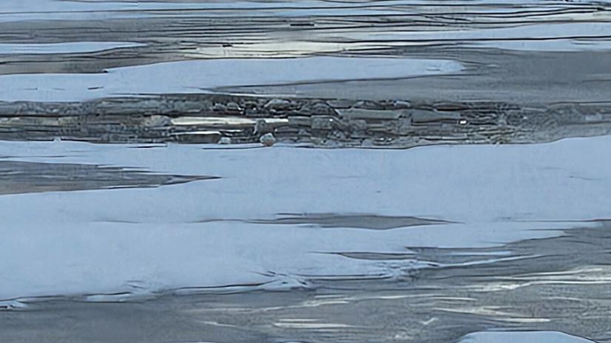 Le lac Winnipeg est dangereux pour les pêcheurs sur glace non préparés ...