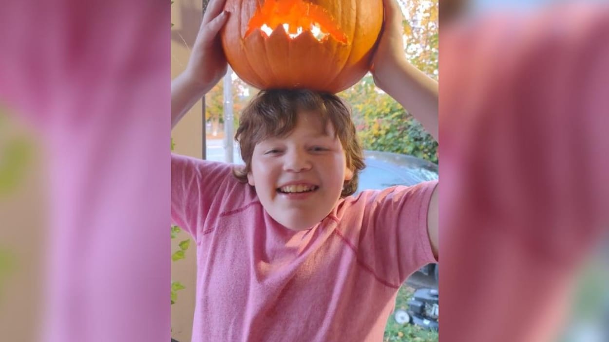 « Ils l’ont laissé seul, à mourir » : désarroi chez les proches d’un ...