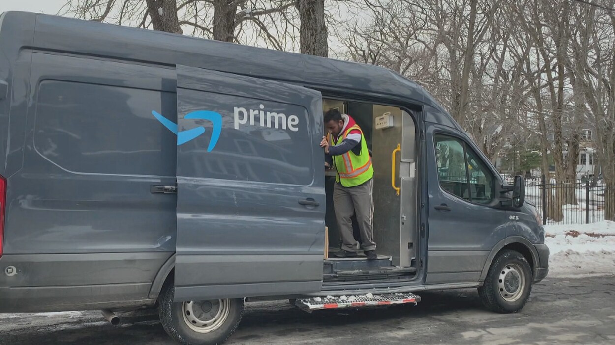 Les vols de colis sont en hausse à Halifax | Radio-Canada