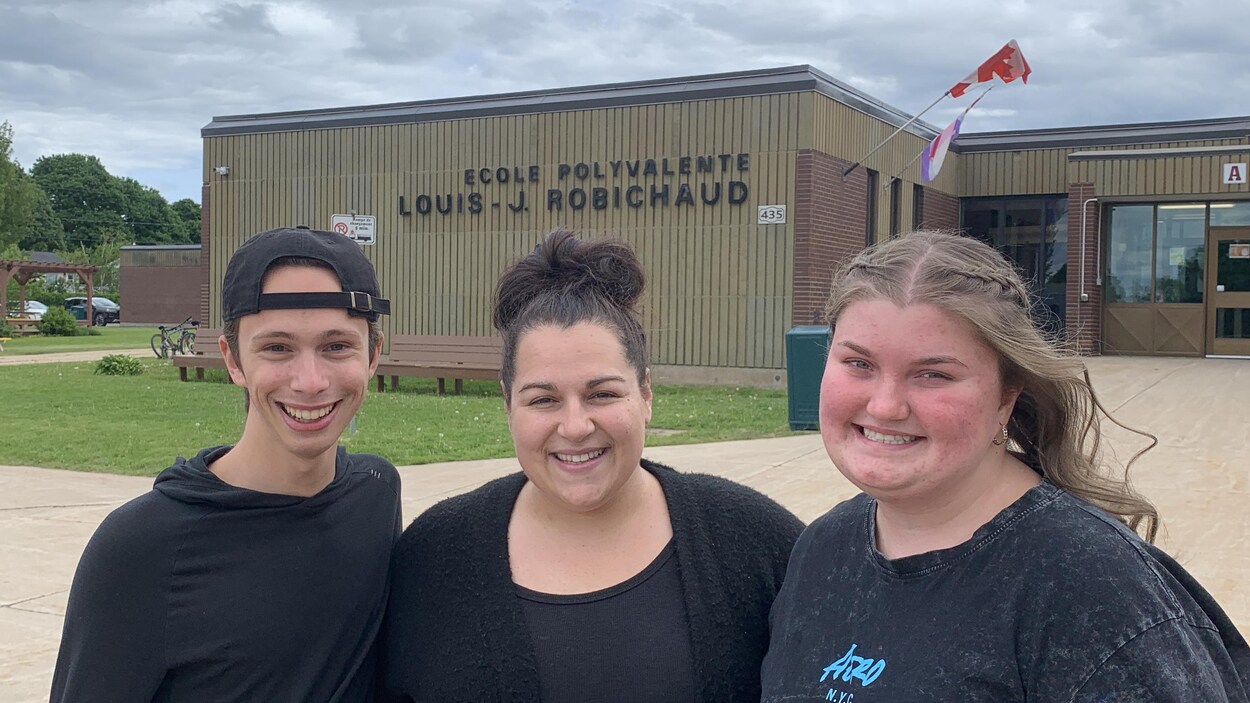 Des élèves de Louis-J.-Robichaud font une vidéo pour rappeler de ne pas boire et conduire ...