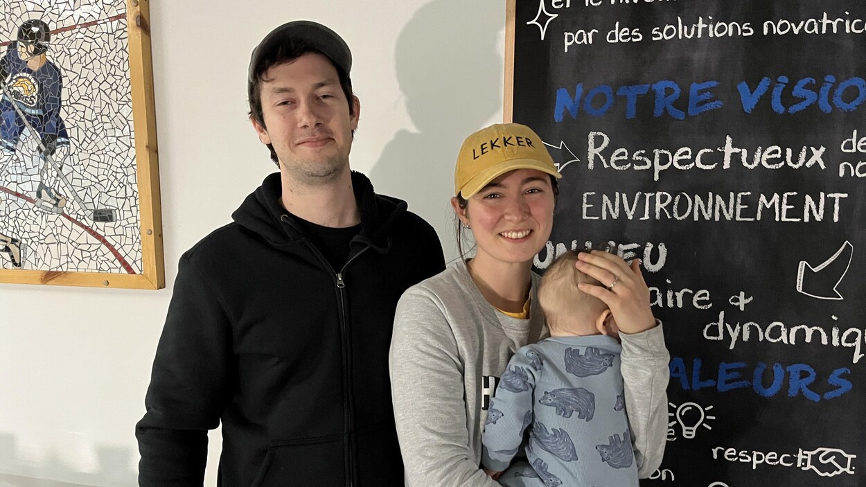 Entre réconfort et inquiétude pour les personnes évacuées | Radio-Canada