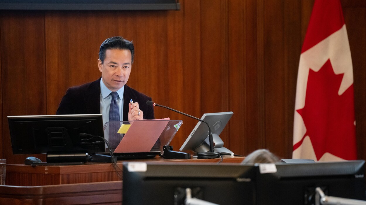 Vancouver adopte son budget pour 2026 | En bref | Radio-Canada