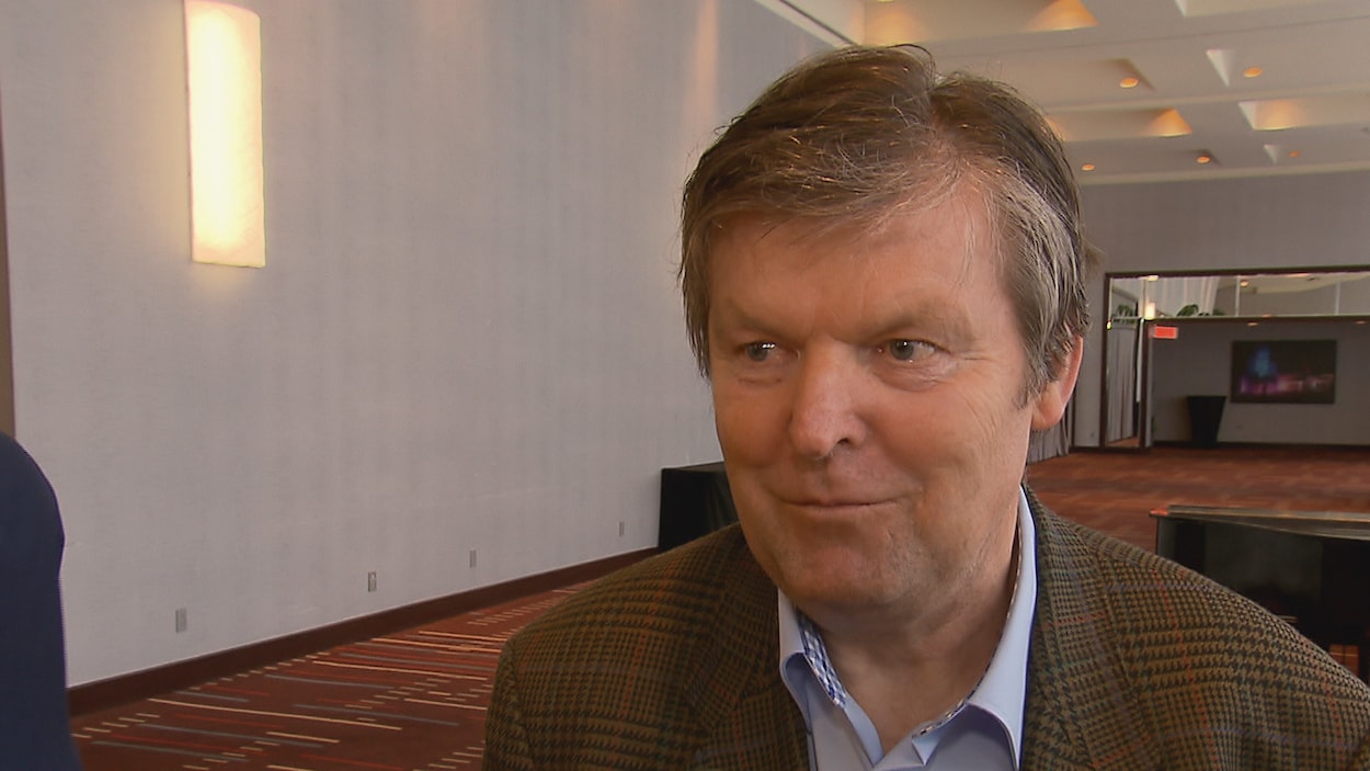 Marian Stastny honoré pour ses exploits... économiques | Radio-Canada.ca