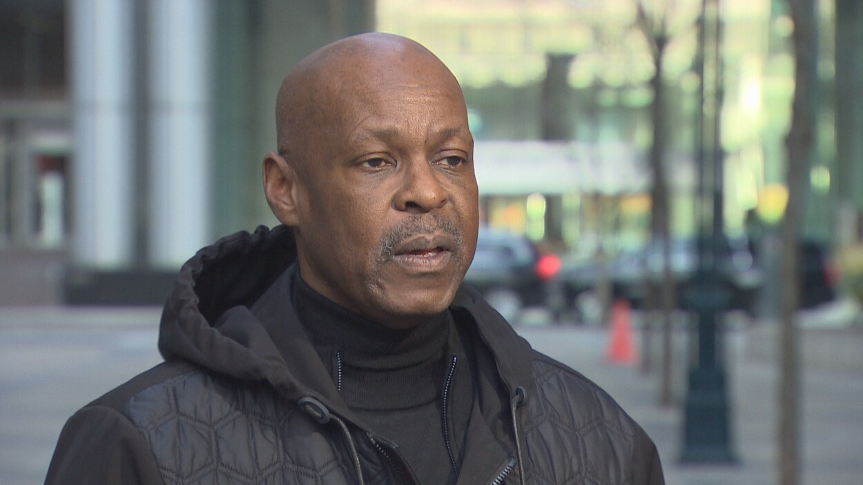 L’ex-chef de police de Toronto Mark Saunders est candidat à la mairie | Olivia Chow élue à la ...