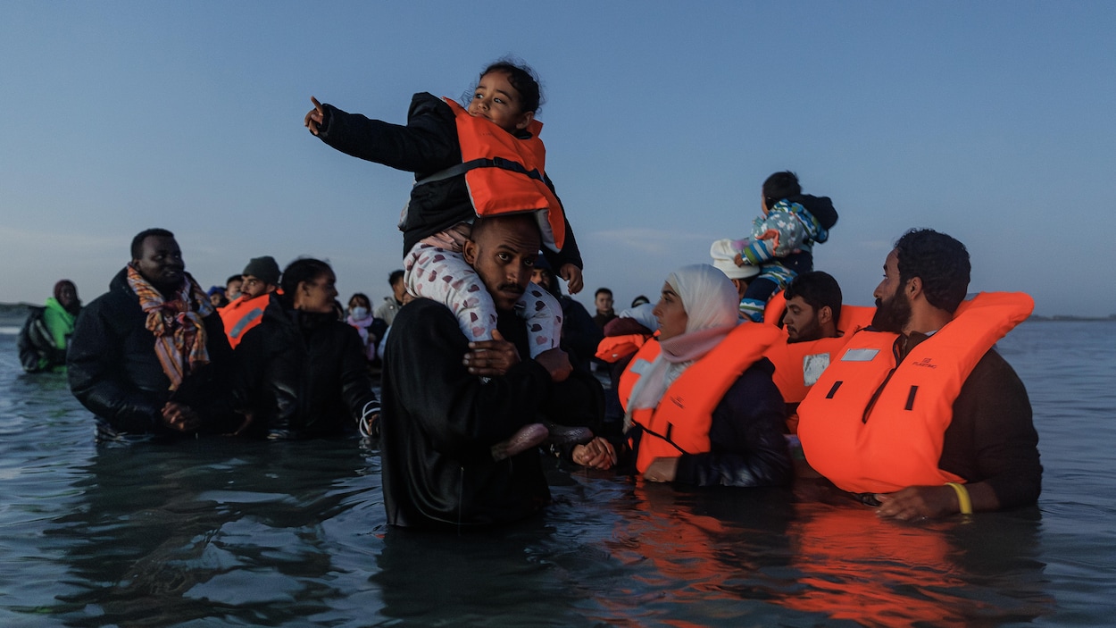 Londres détaille sa réforme visant à resserrer sa politique d’asile et ...