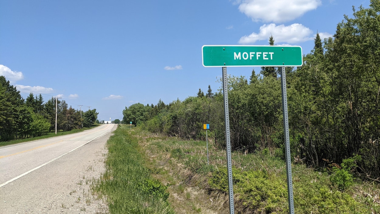 Un siège au conseil municipal très convoité à Moffet | Radio-Canada