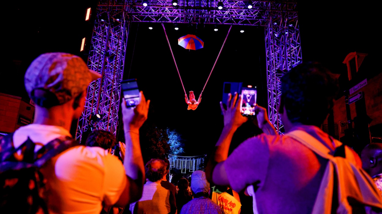 Cinq spectacles à voir à Montréal Complètement Cirque | Radio-Canada