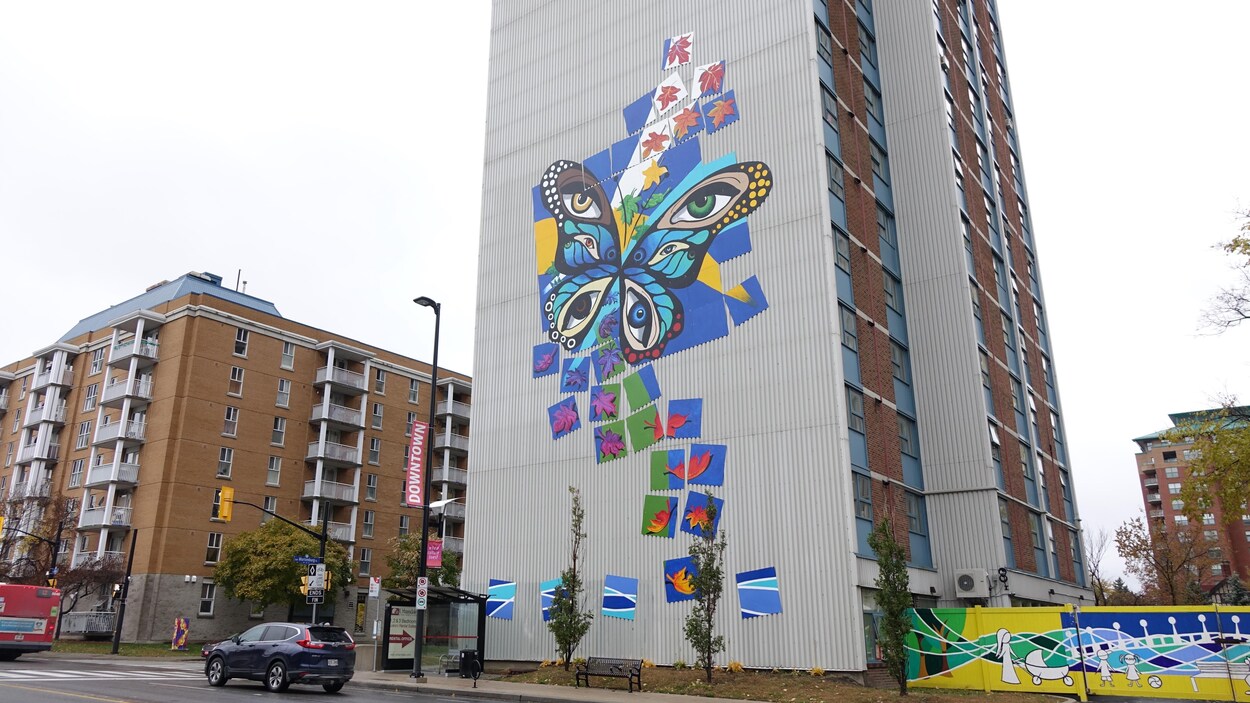 Une murale géante pour célébrer la diversité à Ottawa | Radio-Canada.ca