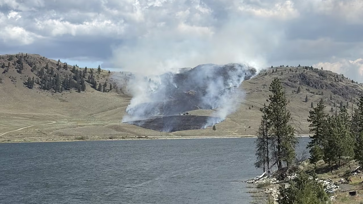 Un ordre d’évacuation au sud de Kamloops à cause d’un feu de forêt ...