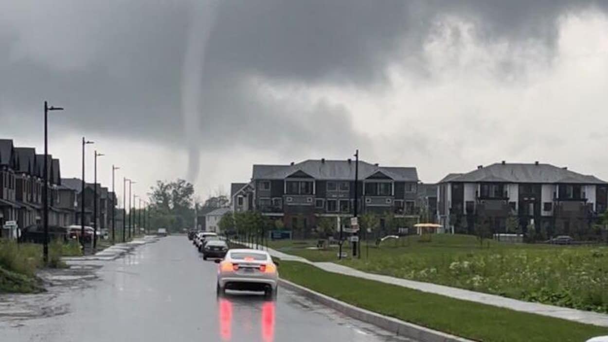 Une tornade touche terre à Ottawa | Info | Radio-Canada