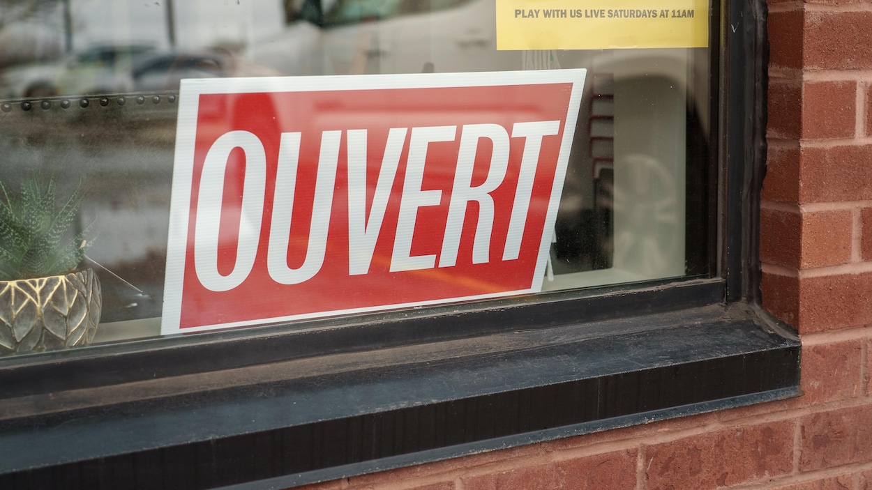 Ouvert ou fermé pour la fête de la Reine ou Journée nationale des ...