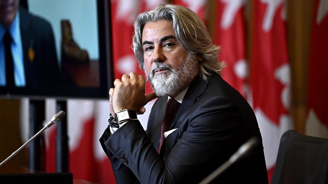 Pablo Rodriguez exige que VIA Rail revoie son plan d’action de gestion ...