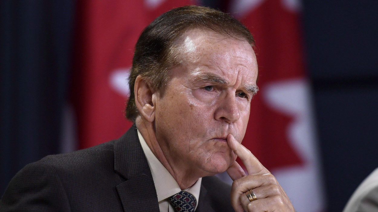 Pluie d’hommages pour le sénateur du N.-B. Percy Mockler, à l’aube de ...