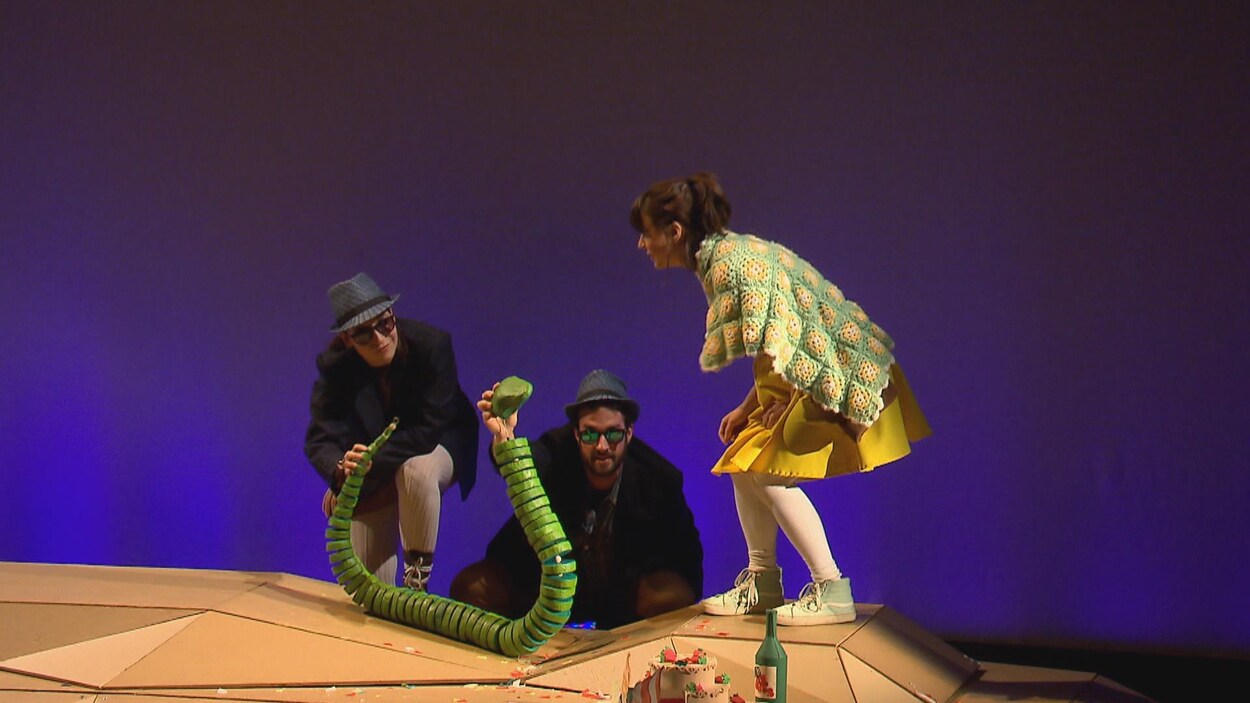 Une adaptation théâtrale du Petit prince présentée au théâtre Les Gros ...