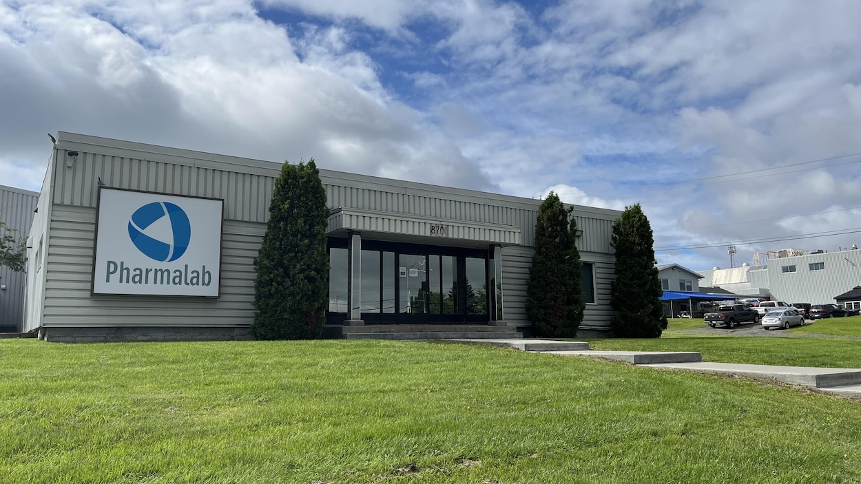 L’entreprise lévisienne Pharmalab met à pied 170 personnes | Radio-Canada