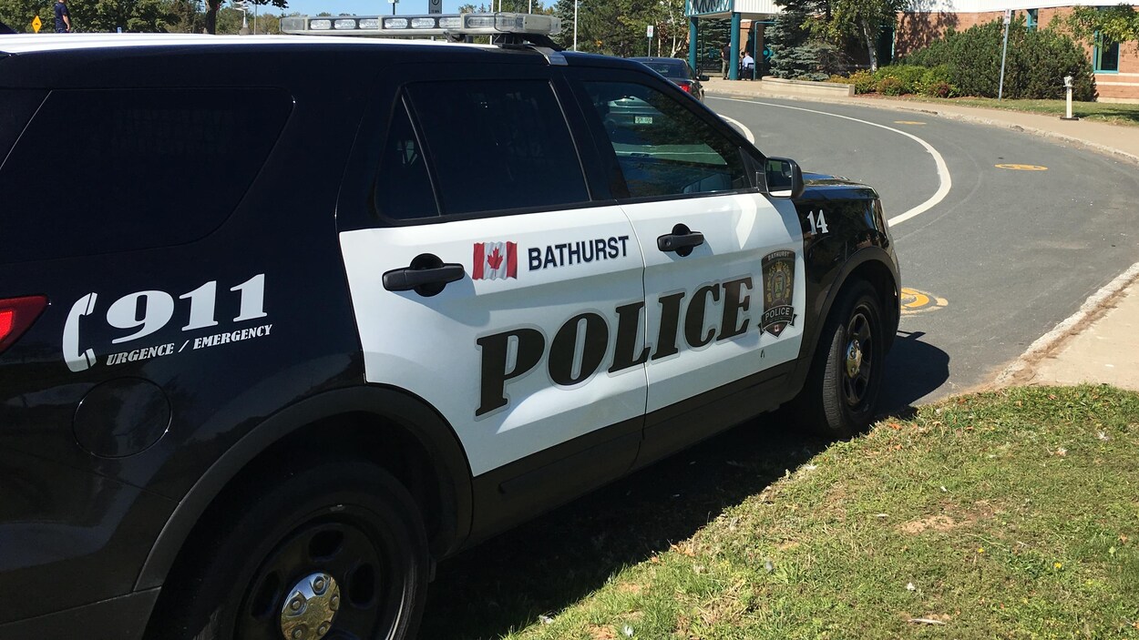 Incident avec arme à feu près d’une école à Bathurst | Radio-Canada.ca