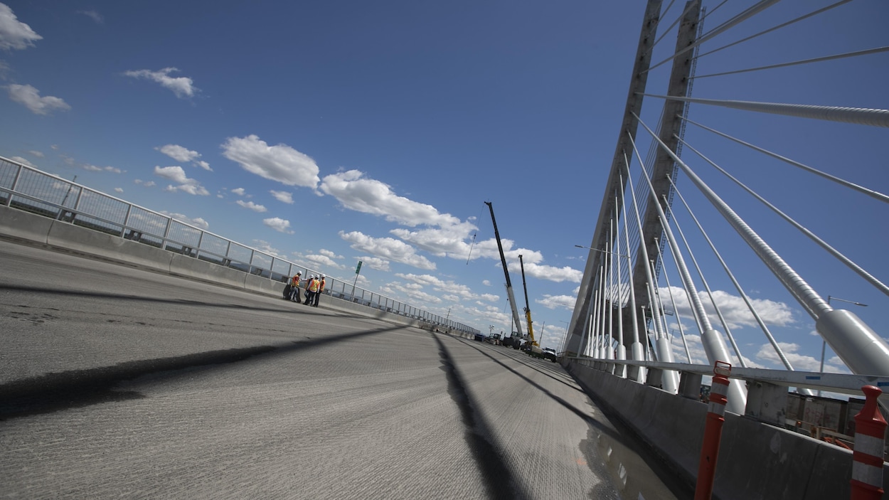 Le nouveau pont Champlain complètement ouvert le 1er juillet | Radio ...