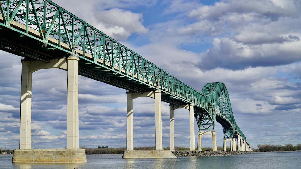 Congestion en raison des travaux sur le pont Laviolette | Radio-Canada