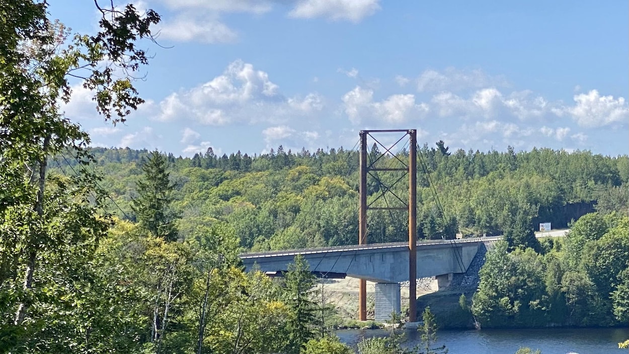 Fermeture du pont des Piles de soir et nuit en raison de travaux ...