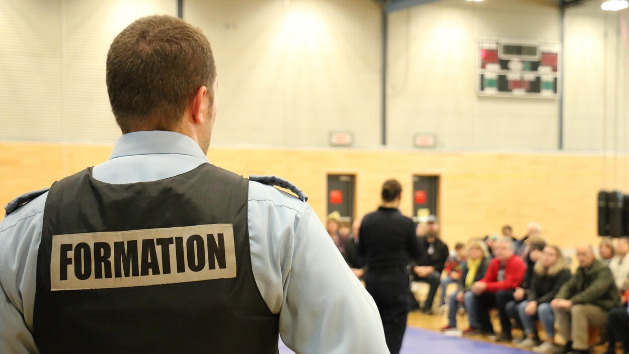 Portes ouvertes à l'École nationale de police du Québec | ICI Radio ...