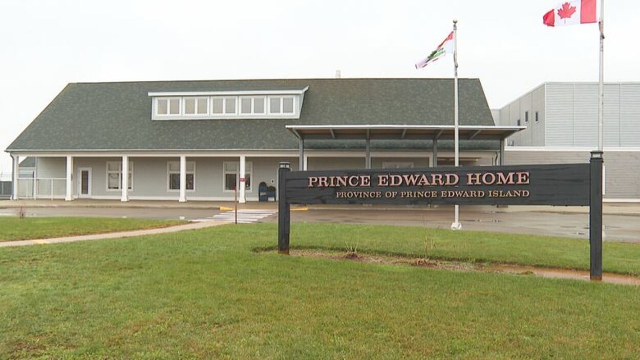 Éclosion de grippe dans un foyer de soins | Radio-Canada