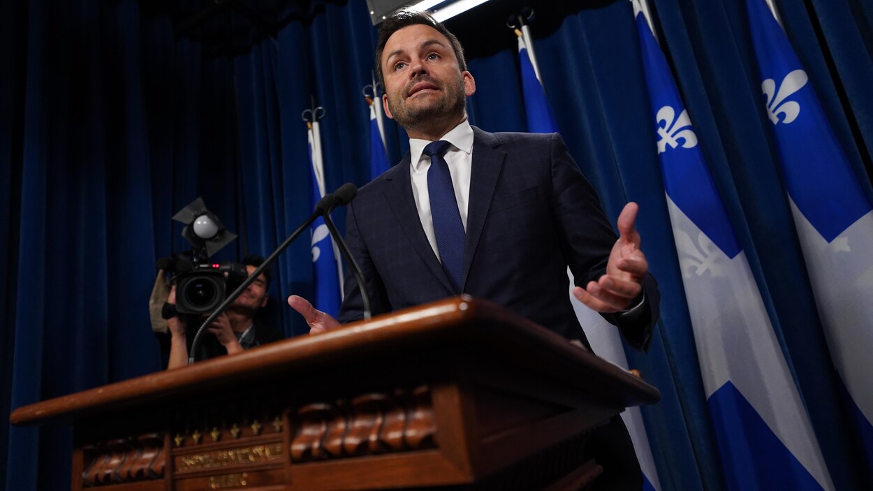 PSPP propose une motion pour éviter de prêter serment au roi | Radio-Canada.ca