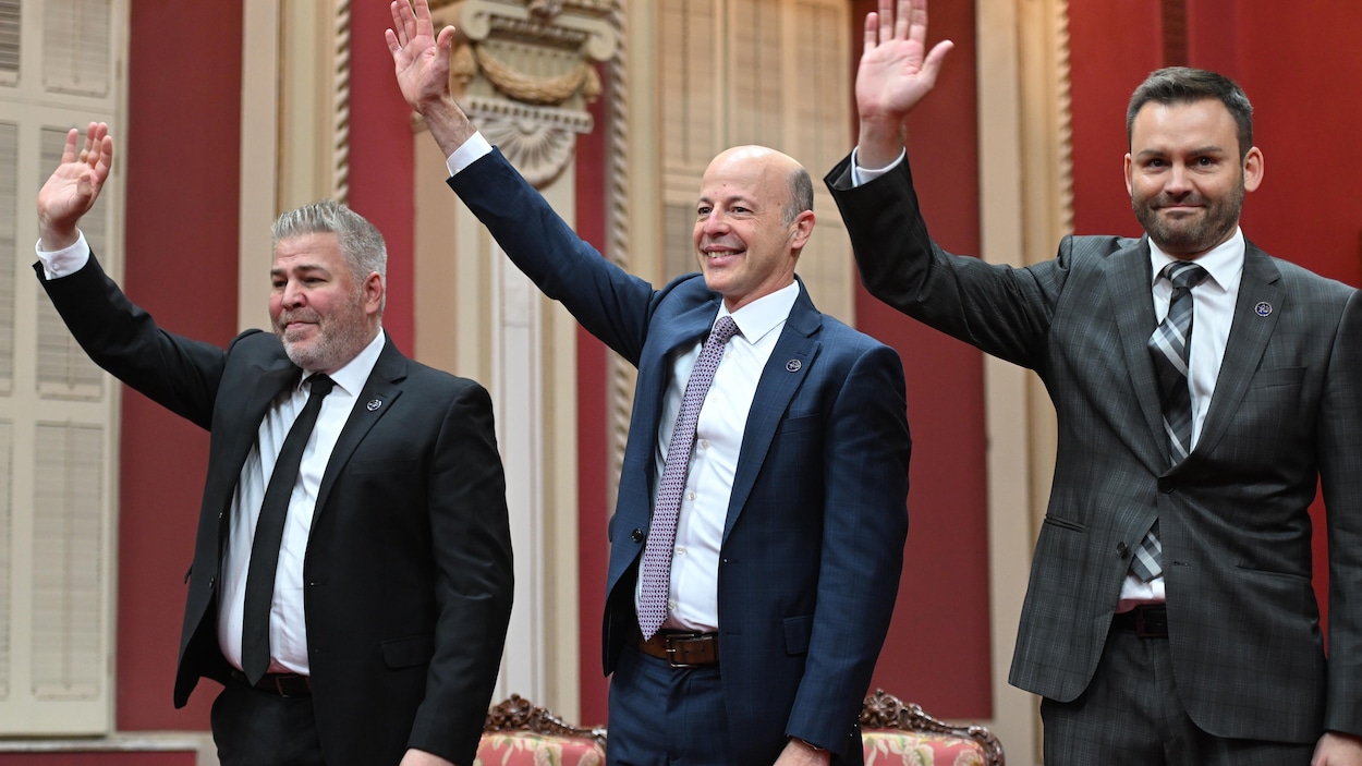 Serment au roi : que feront les députés péquistes? | Radio-Canada