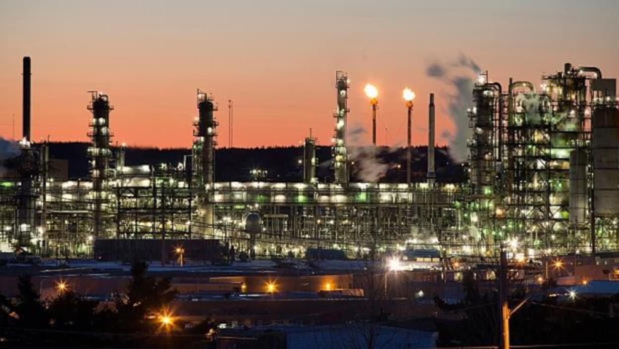 Les raffineries pourraient économiser en achetant du pétrole de l'Ouest ...