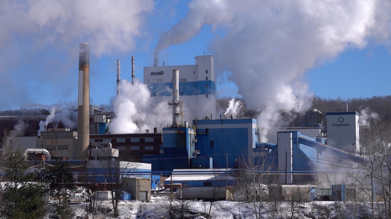 Une usine autorisée à polluer l’air ambiant sans limite à Témiscaming ...