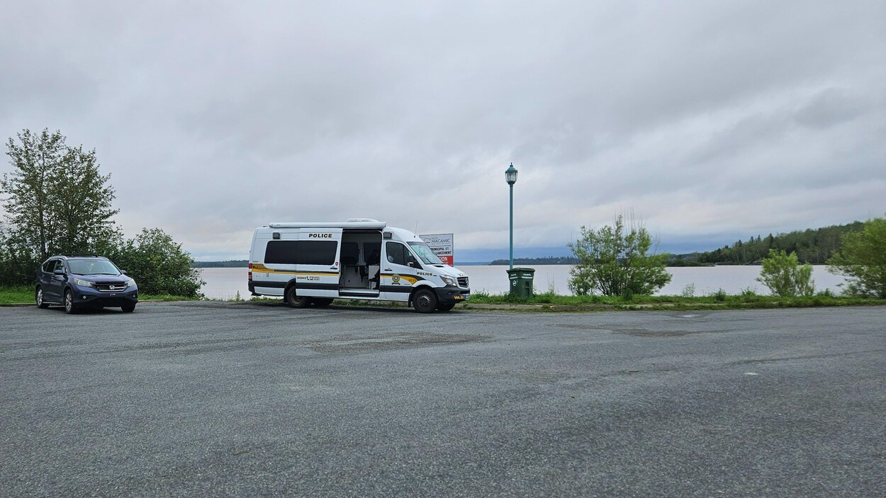 L’homme disparu au lac Macamic a été retrouvé mort | Radio-Canada