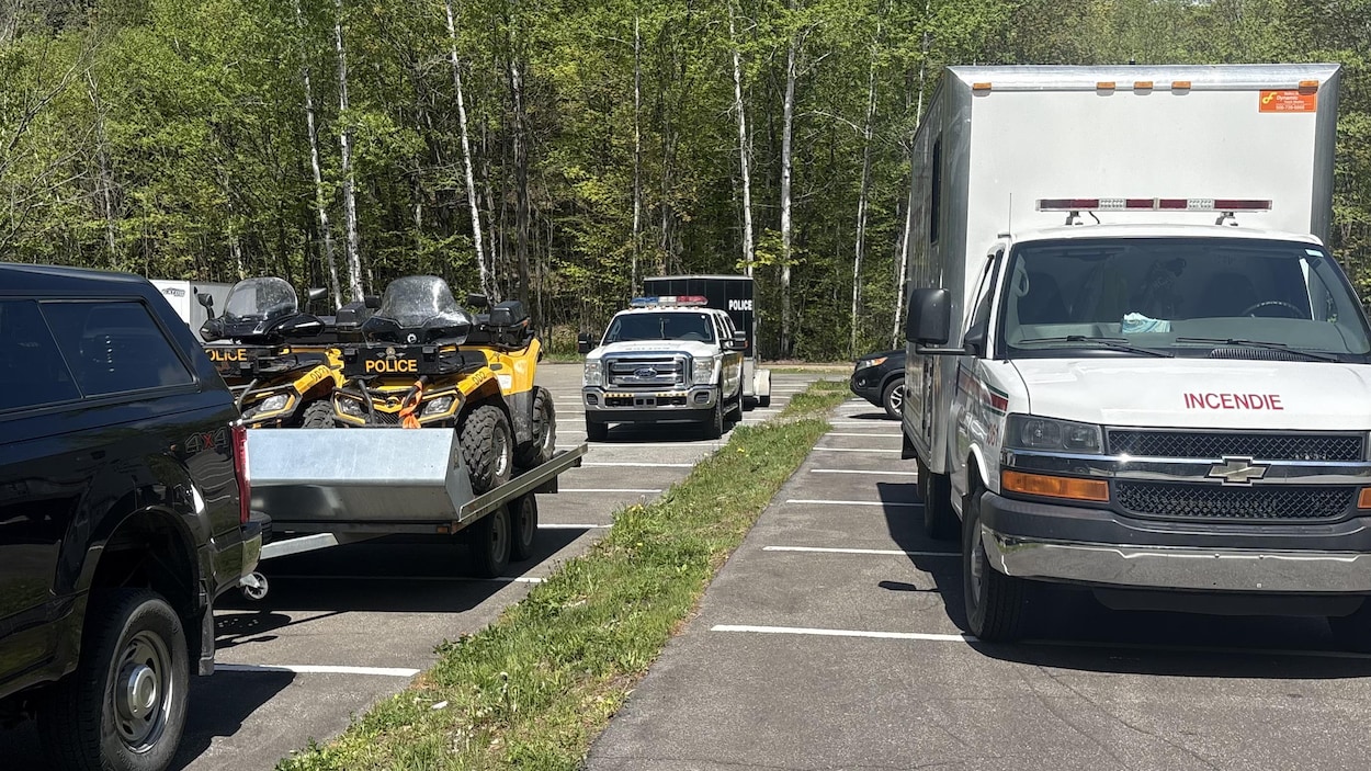 Un enfant trouvé seul dans une voiture au parc des Chutes de Shawinigan ...