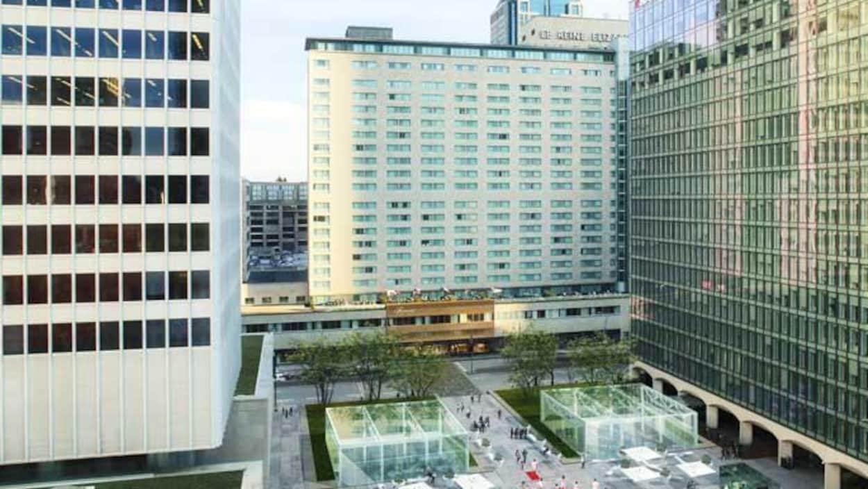 Le Reine Elizabeth rouvre ses portes après des rénovations de 140 M ...