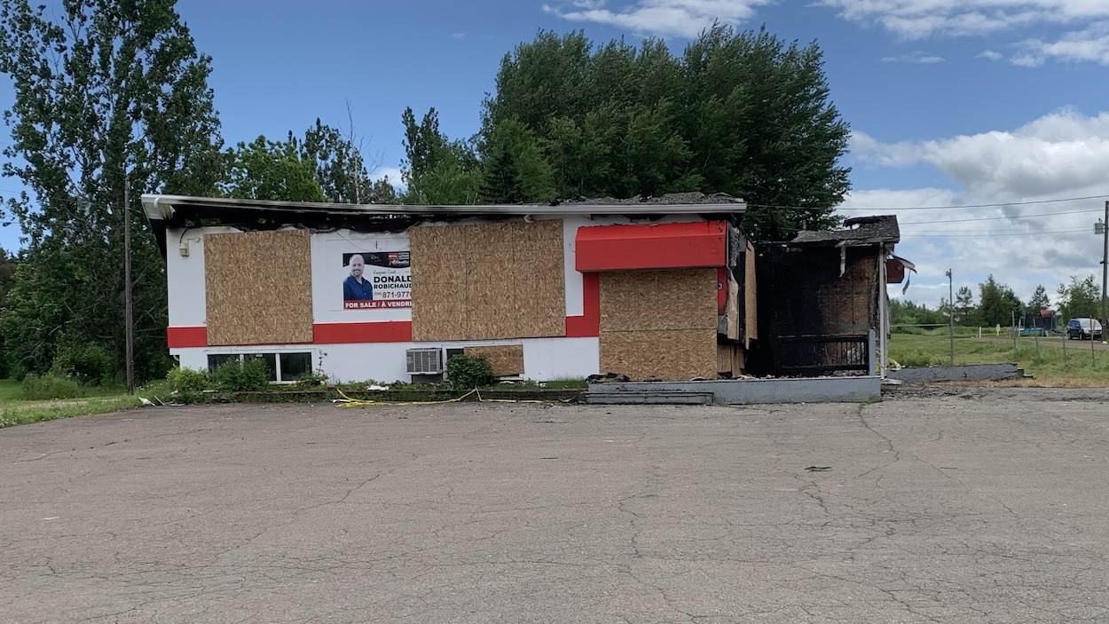 L’ancien repaire des Red Devils à Shediac ciblé par un incendie ...