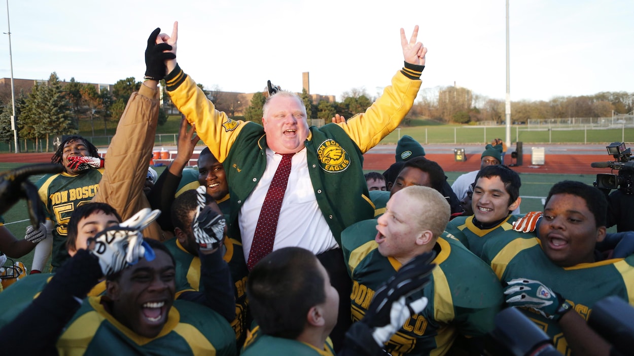 Un stade sportif rebaptisé en l’honneur de l’ex-maire de Toronto Rob ...